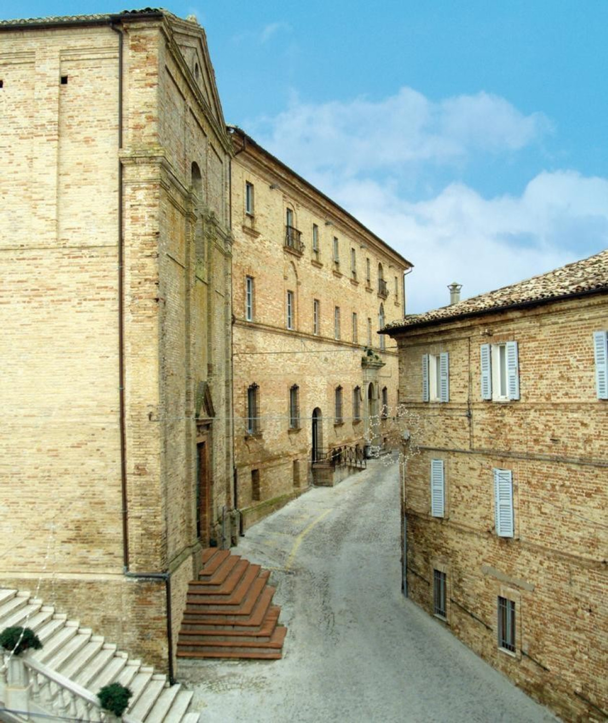Museo "CAM - Complesso Agostiniano Montecosaro" - Museo d’arte antica ...
