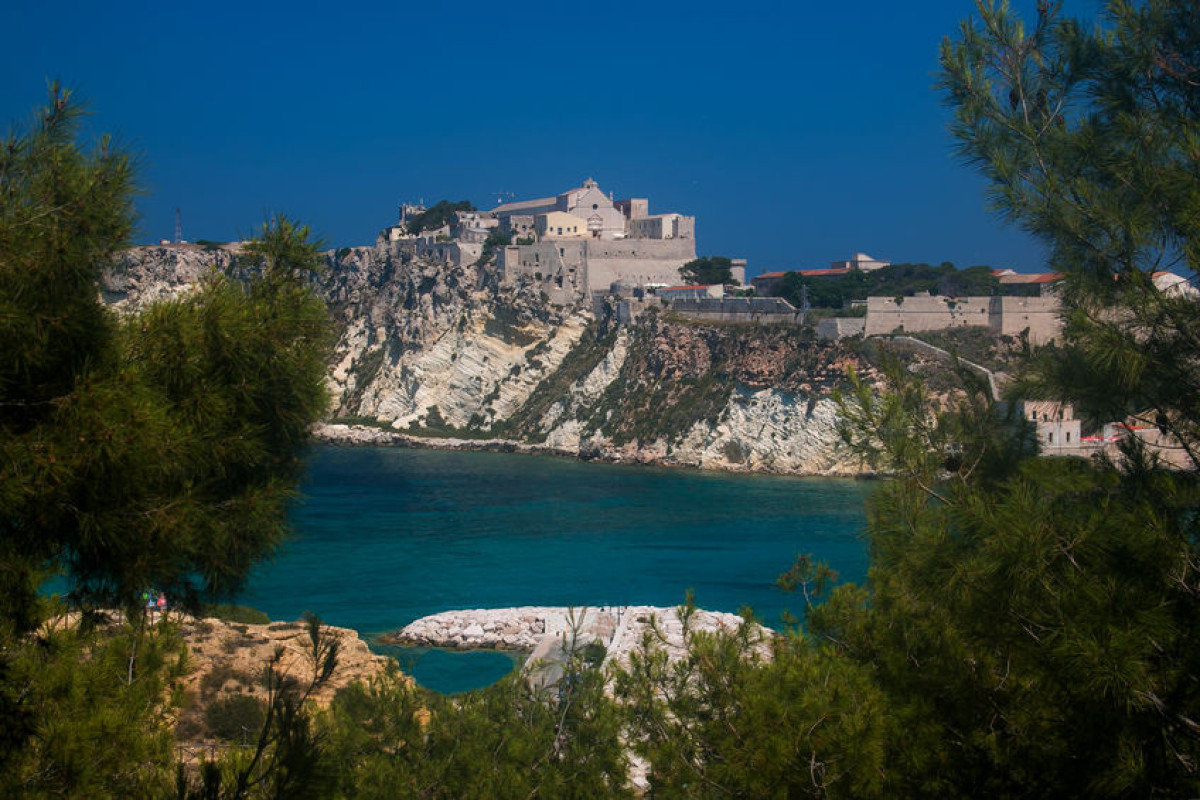 Trekking nel Parco Nazionale del Gargano: escursioni e itinerari ...