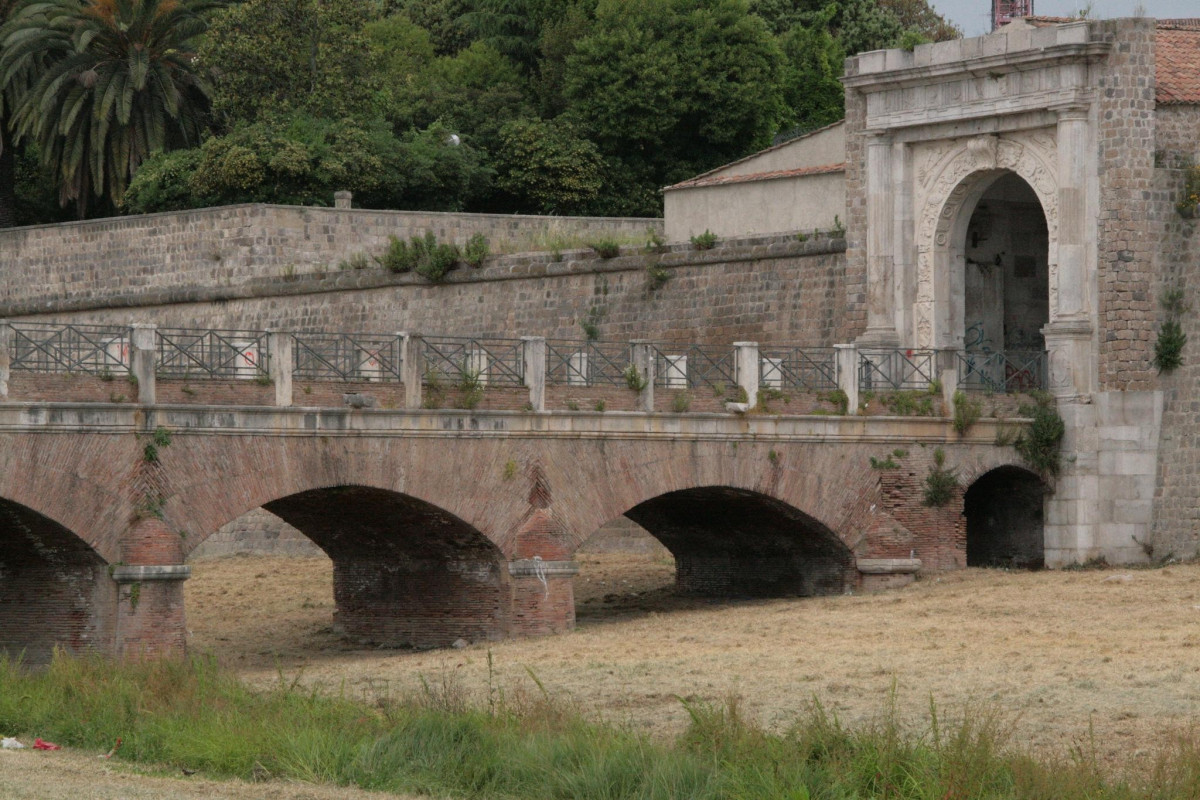 Porta Napoli (Capua) | ViaggiArt