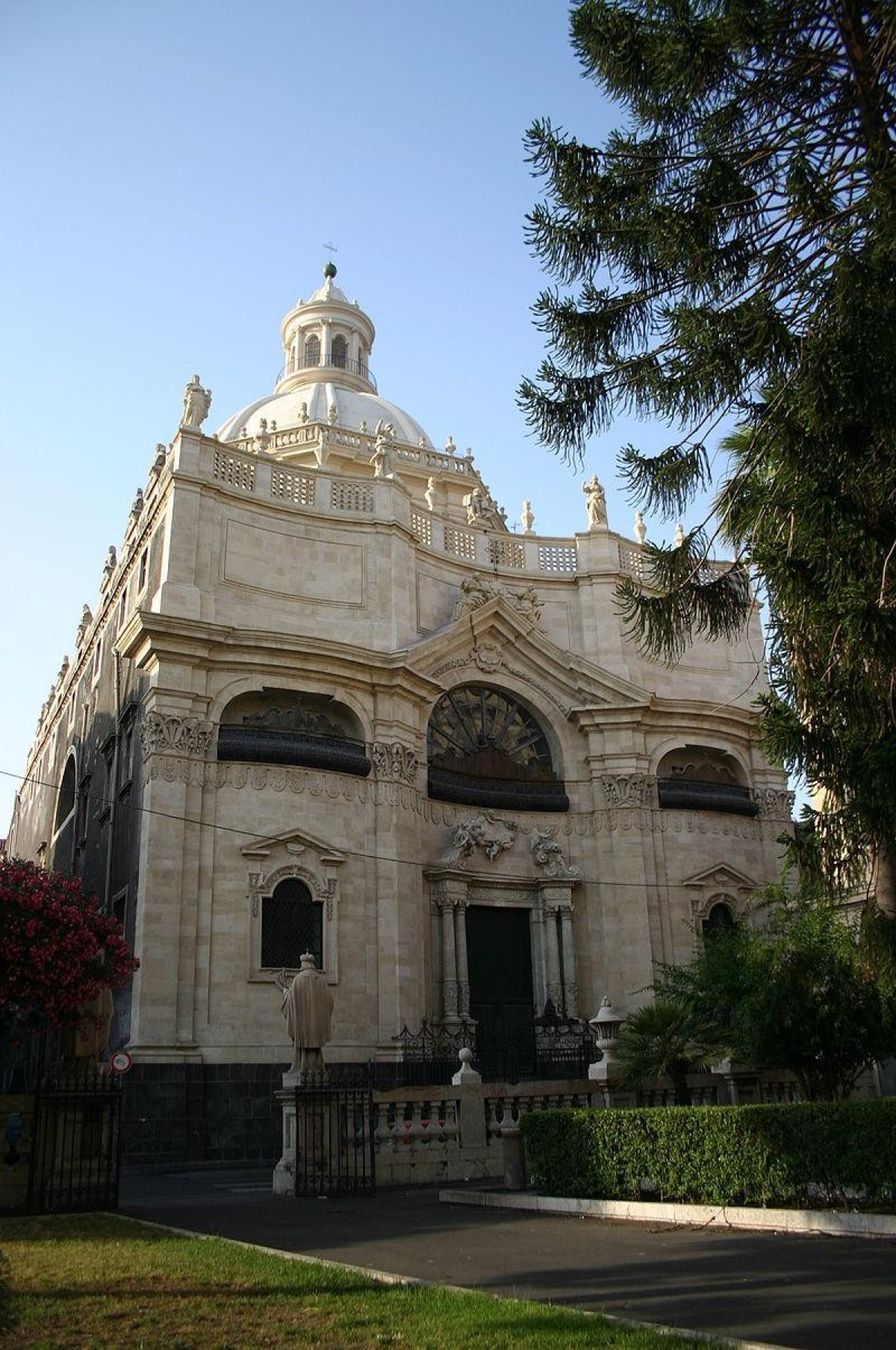 Chiesa della Badia di Sant'Agata (Catania) | ViaggiArt