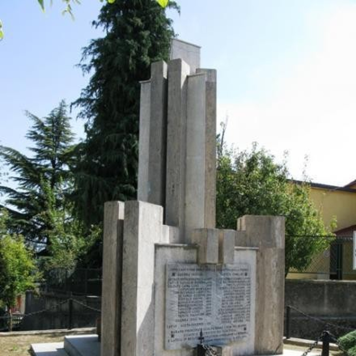 Monumento ai Caduti (Marano Principato) | ViaggiArt