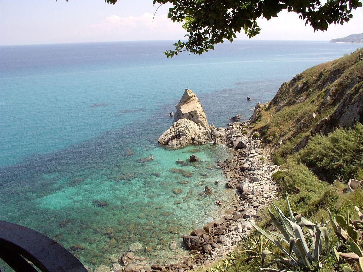 La Pizzuta (Parghelia) | ViaggiArt